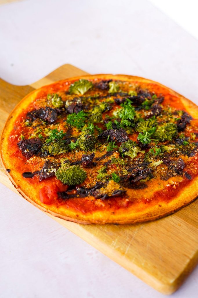 Cheese-less Pizza (Vegan, Oil-Free) - PlantYou