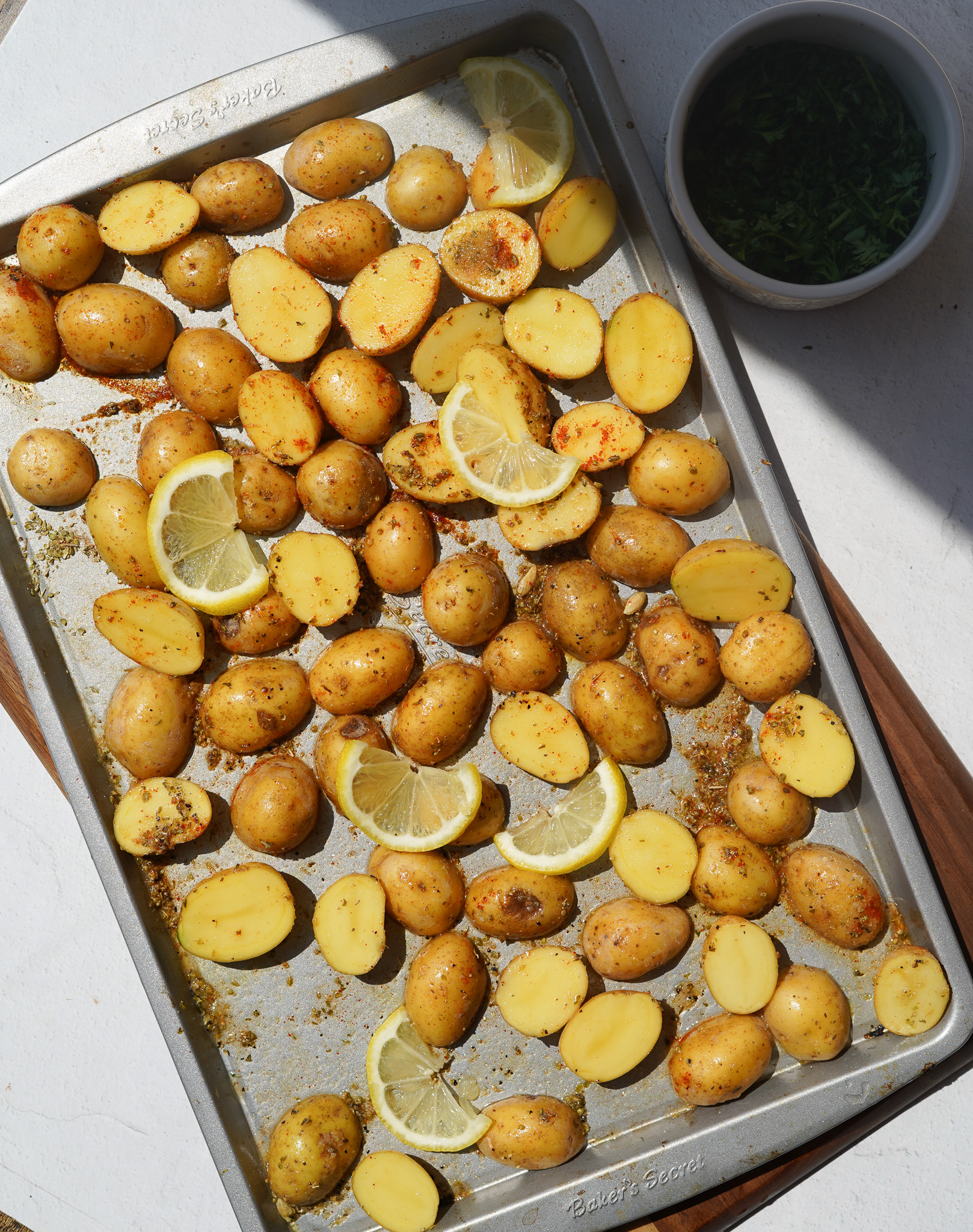 Greek Potatoes With Lemon and Broccoli - PlantYou