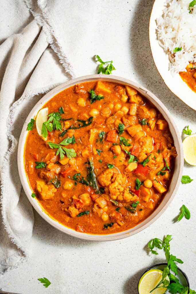 Peanut Stew with Sweet Potato, Cauliflower and Chickpeas - PlantYou